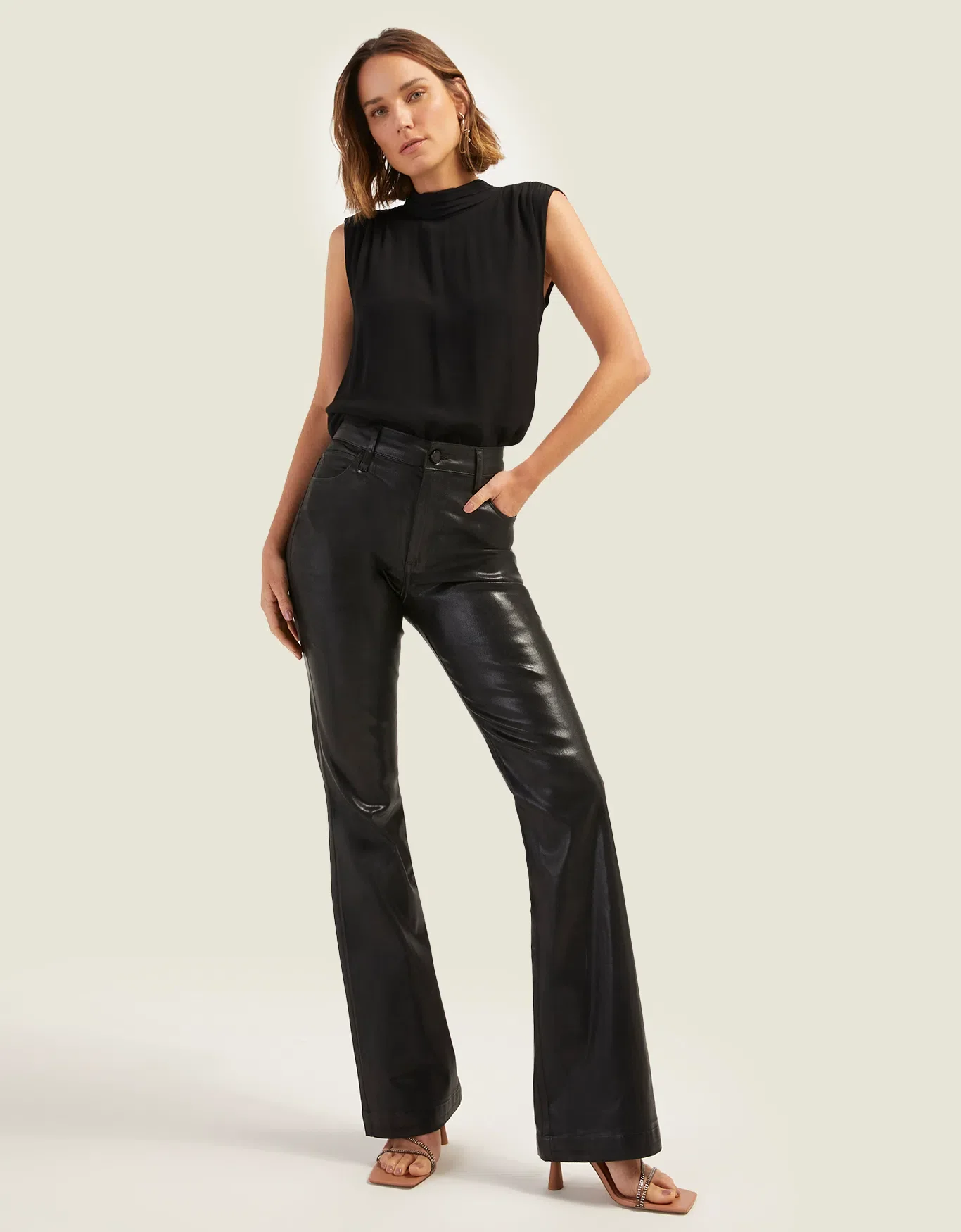 CALÇA BOOT CUT RESINADA SHOULDER PRETO